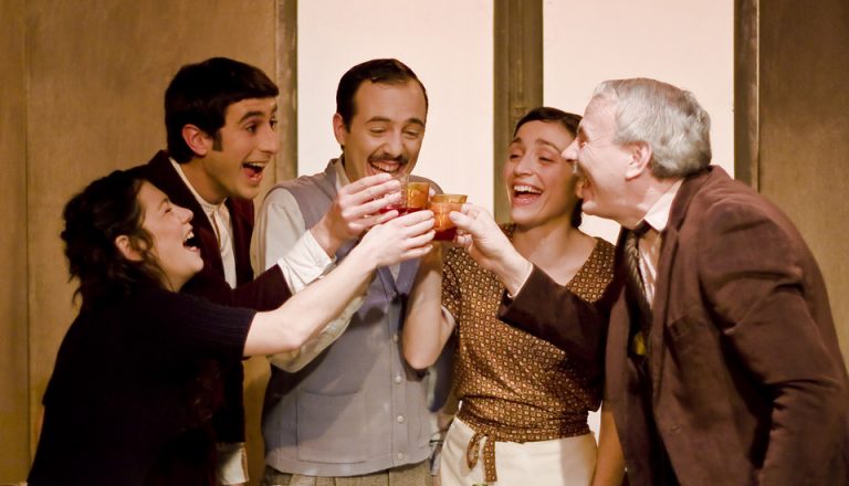 LA NAIVE • Théâtre de Poche Montparnasse